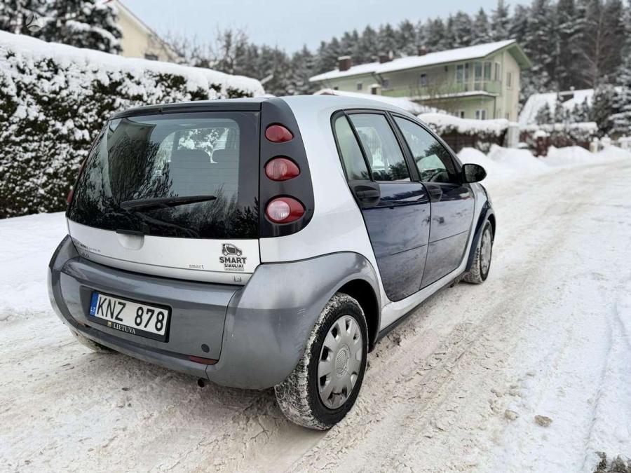 Zils Smart Forfour 2004 Viļņa, ar dzinēja tilpumu 1.30 L un nobraukumu 290 tūkst. km par 1250 €, foto 5 vietnē AUTOMOTO.COM.LV