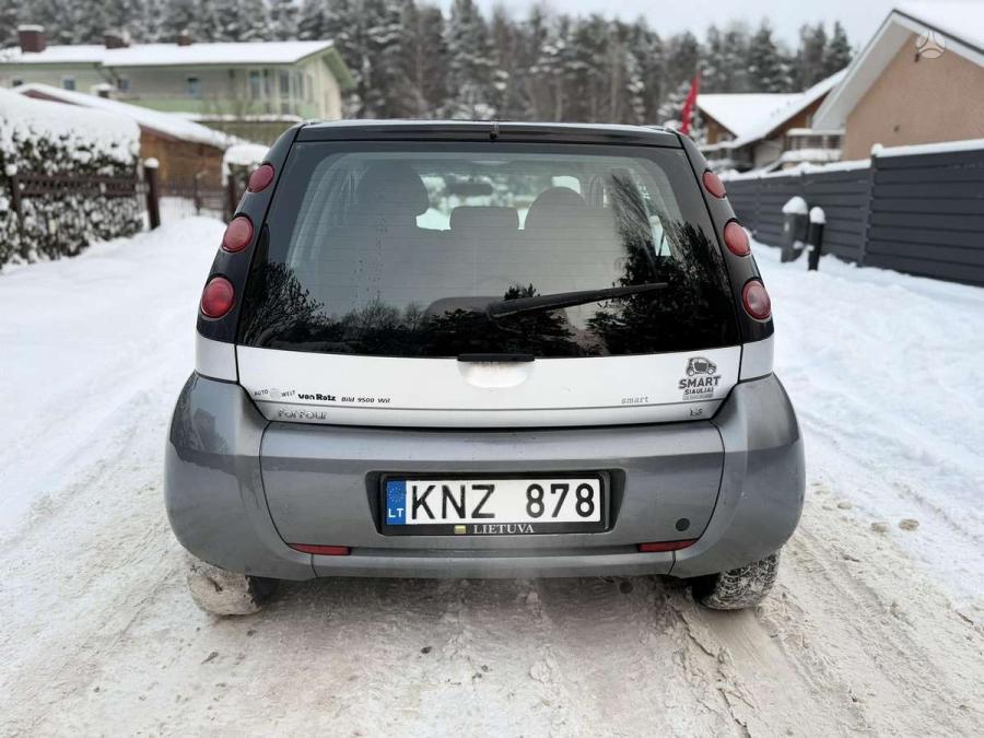Zils Smart Forfour 2004 Viļņa, ar dzinēja tilpumu 1.30 L un nobraukumu 290 tūkst. km par 1250 €, foto 6 vietnē AUTOMOTO.COM.LV