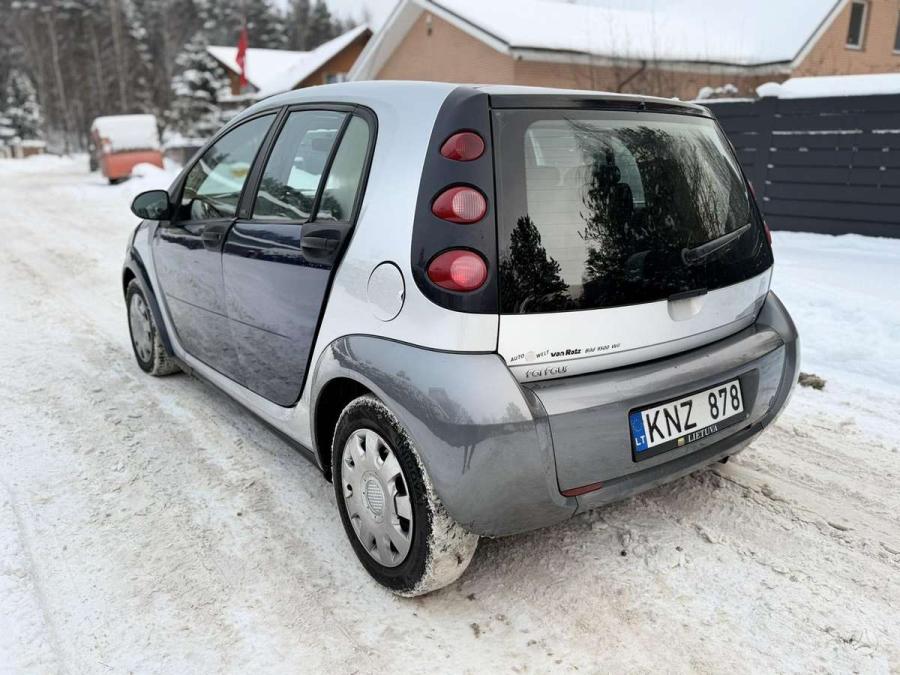 Zils Smart Forfour 2004 Viļņa, ar dzinēja tilpumu 1.30 L un nobraukumu 290 tūkst. km par 1250 €, foto 7 vietnē AUTOMOTO.COM.LV
