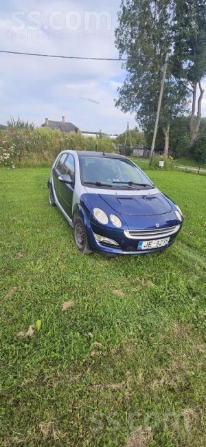 Blue Smart Forfour 2004 in Riga, with an engine capacity of 1.10 L and mileage of 231 thousand km for 850 €, photo 3 on AUTOMOTO.COM.LV