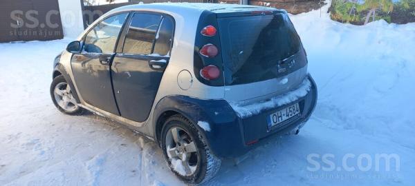 Blue Smart Forfour 2006 in Daugavpils, with an engine capacity of 1.50 L and mileage of 238 thousand km for 1350 €, photo 5 on AUTOMOTO.COM.LV