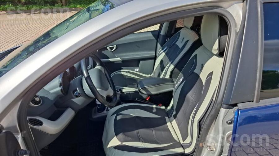 Blue Smart Forfour 2006 in Riga, with an engine capacity of 1.50 L and mileage of 250 thousand km for 1350 €, photo 8 on AUTOMOTO.COM.LV
