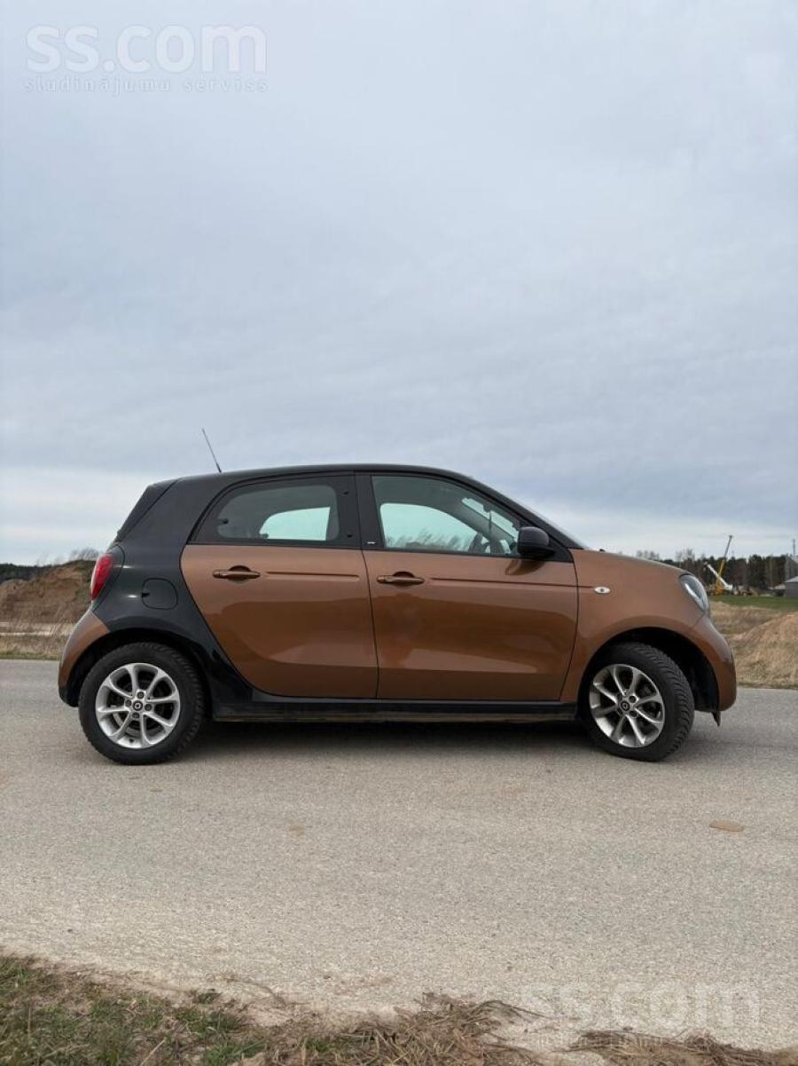 Brūns Smart Forfour 2014 Rīga, ar dzinēja tilpumu 1.00 L un nobraukumu 163 tūkst. km par 5900 €, foto 3 vietnē AUTOMOTO.COM.LV