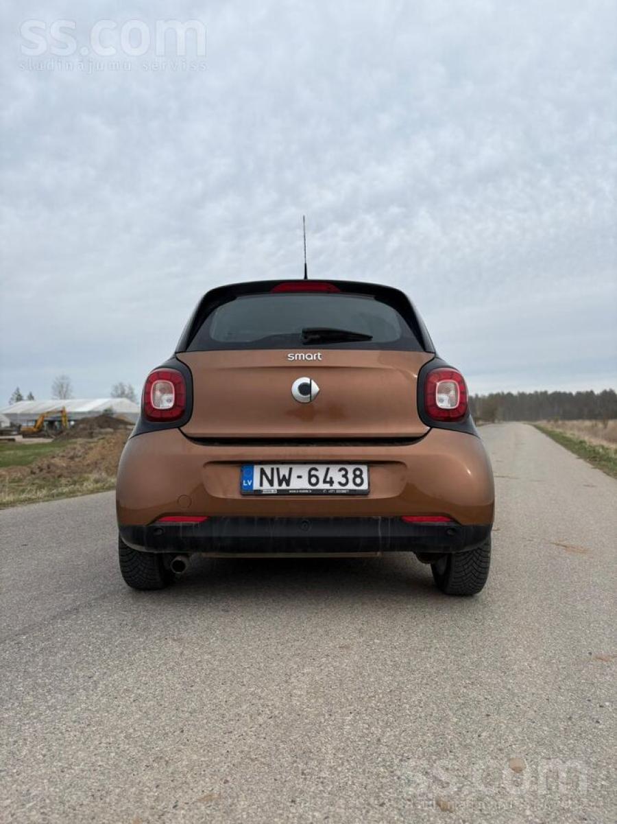Brūns Smart Forfour 2014 Rīga, ar dzinēja tilpumu 1.00 L un nobraukumu 163 tūkst. km par 5900 €, foto 6 vietnē AUTOMOTO.COM.LV