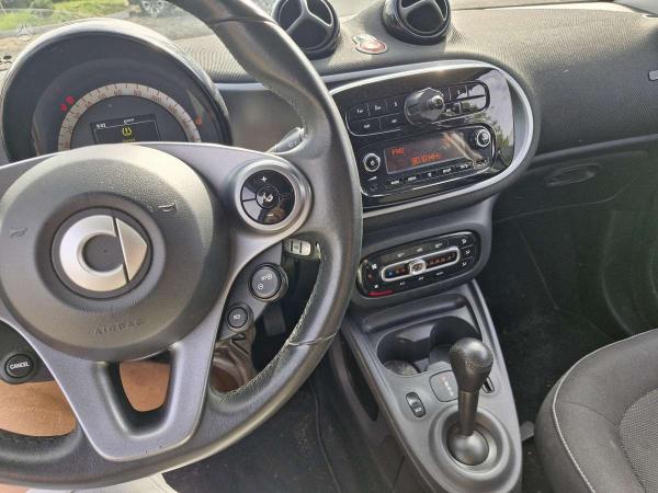 Smart Forfour 2019 Marijampole vietnÄ BrÅ«ns Smart Forfour 2019 Marijampole, ar dzinÄja tilpumu 0.00 L un nobraukumu 78 tÅ«kst. km par 4200 ā¬, foto 7 vietnÄ AUTOMOTO.COM.LV