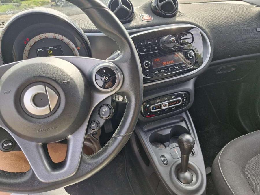 Brūns Smart Forfour 2019 Marijampole, ar dzinēja tilpumu 0.00 L un nobraukumu 78 tūkst. km par 4200 €, foto 7 vietnē AUTOMOTO.COM.LV