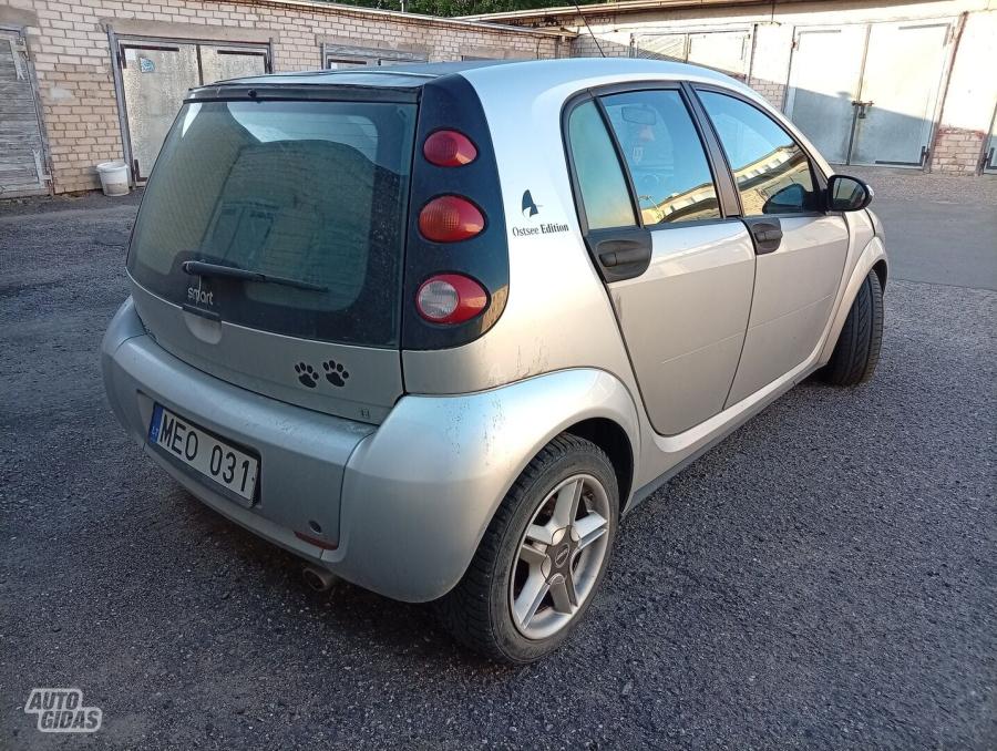 Pelēks Smart Forfour 2004 Šauļi, ar dzinēja tilpumu 1.10 L un nobraukumu 167 tūkst. km par 999 €, foto 5 vietnē AUTOMOTO.COM.LV