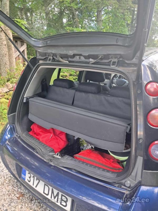 Grey Smart Forfour 2005 in Haapsalu, with an engine capacity of 1.30 L and mileage of 152 thousand km for 2990 €, photo 11 on AUTOMOTO.COM.LV