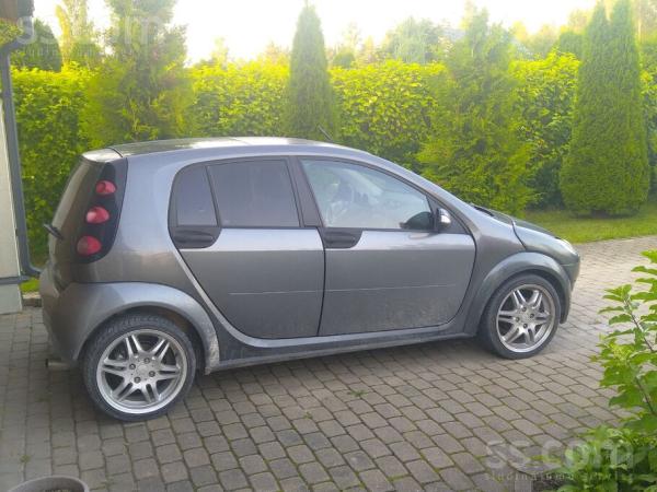 Pelēks Smart Forfour 2005 Rīga, ar dzinēja tilpumu 1.50 L un nobraukumu 413 tūkst. km par 2200 €, foto 5 vietnē AUTOMOTO.COM.LV