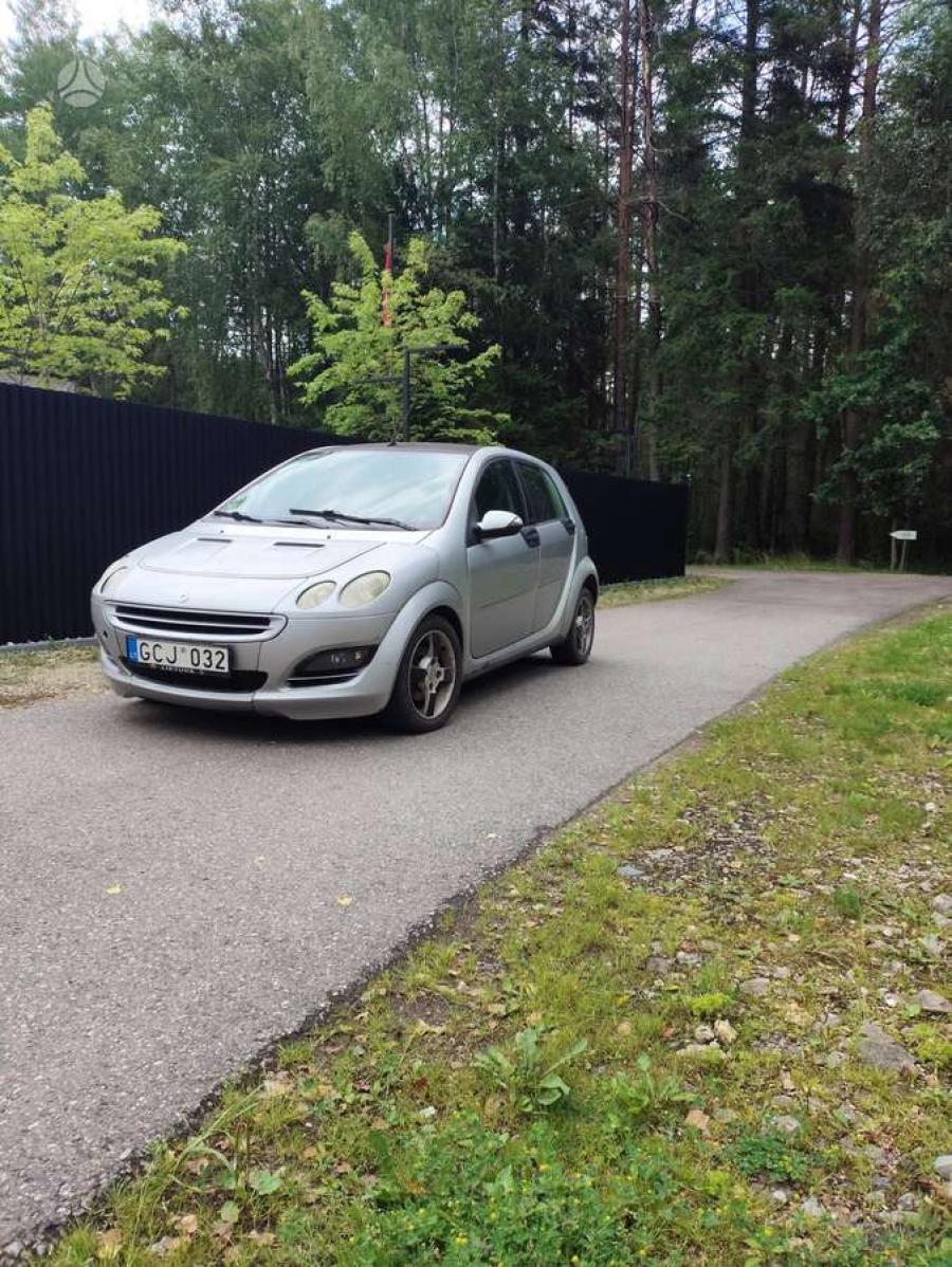 Pelēks Smart Forfour 2005 Viļņa, ar dzinēja tilpumu 1.49 L un nobraukumu 312 tūkst. km par 799 €, foto 3 vietnē AUTOMOTO.COM.LV