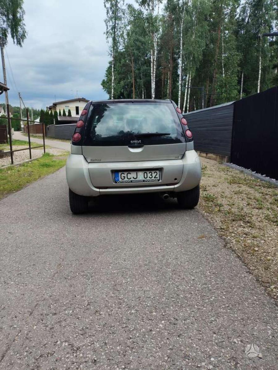 Pelēks Smart Forfour 2005 Viļņa, ar dzinēja tilpumu 1.49 L un nobraukumu 312 tūkst. km par 799 €, foto 6 vietnē AUTOMOTO.COM.LV