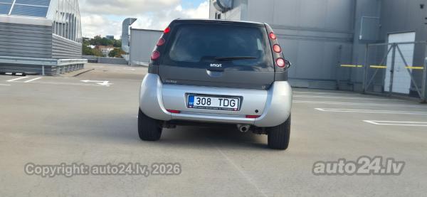 Pelēks Smart Forfour 2005 Tallina, ar dzinēja tilpumu 1.30 L un nobraukumu 172 tūkst. km par 2850 €, foto 8 vietnē AUTOMOTO.COM.LV
