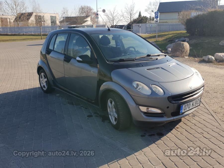 Grey Smart Forfour 2006 in Tallinn, with an engine capacity of 1.10 L and mileage of 174 thousand km for 4000 €, photo 10 on AUTOMOTO.COM.LV