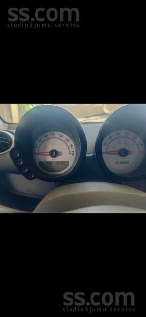 Grey Smart Forfour 2006 in Daugavpils, with an engine capacity of 1.30 L and mileage of 206 thousand km for 1000 €, photo 7 on AUTOMOTO.COM.LV