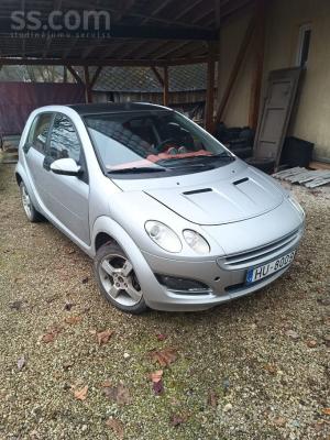 Grey Smart Forfour 2006 in Ogre, with an engine capacity of 1.50 L and mileage of 315 thousand km for 500 €, photo  on AUTOMOTO.COM.LV