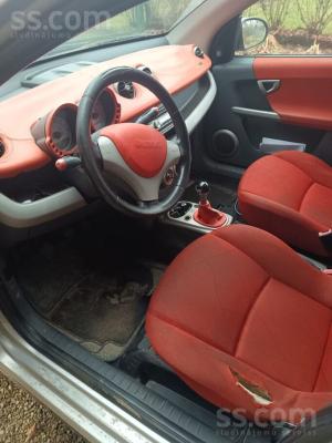 Grey Smart Forfour 2006 in Ogre, with an engine capacity of 1.50 L and mileage of 315 thousand km for 500 €, photo 6 on AUTOMOTO.COM.LV