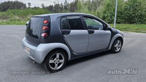 Pelēks Smart Forfour 2006 Tallina, ar dzinēja tilpumu 1.30 L un nobraukumu 279 tūkst. km par 1350 €, foto 6 vietnē AUTOMOTO.COM.LV