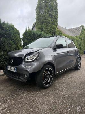Pelēks Smart Forfour 2018 Kauņa, ar dzinēja tilpumu 0.00 L un nobraukumu 89 tūkst. km par 3900 €, foto  vietnē AUTOMOTO.COM.LV