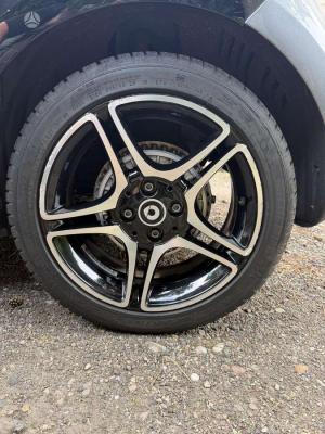 Grey Smart Forfour 2018 in Kaunas, with an engine capacity of 0.00 L and mileage of 89 thousand km for 3900 €, photo 13 on AUTOMOTO.COM.LV