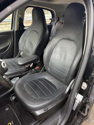 Grey Smart Forfour 2018 in Kaunas, with an engine capacity of 0.00 L and mileage of 89 thousand km for 3900 €, photo 14 on AUTOMOTO.COM.LV