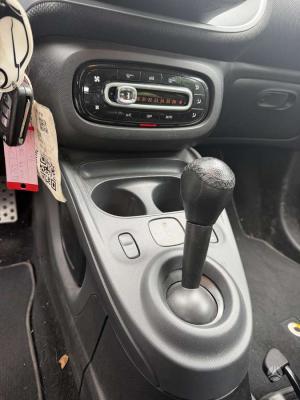 Grey Smart Forfour 2018 in Kaunas, with an engine capacity of 0.00 L and mileage of 89 thousand km for 3900 €, photo 21 on AUTOMOTO.COM.LV