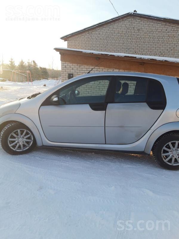 Smart Forfour 2004 Rēzekne, ar dzinēja tilpumu 1.50 L un nobraukumu 166 tūkst. km par 1200 €, foto 4 vietnē AUTOMOTO.COM.LV
