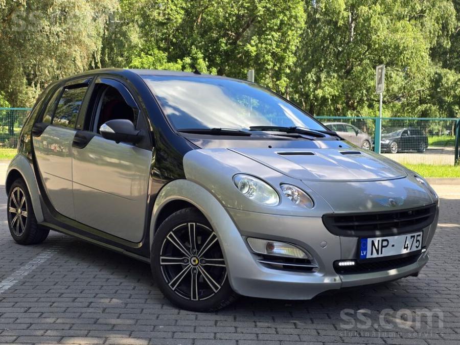 Smart Forfour 2005 in Riga, with an engine capacity of 1.50 L and mileage of 0 thousand km for 1799 €, photo 5 on AUTOMOTO.COM.LV