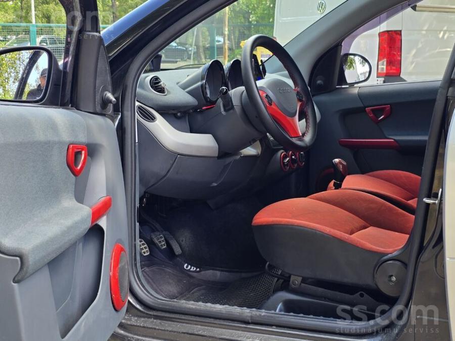 Smart Forfour 2005 in Riga, with an engine capacity of 1.50 L and mileage of 0 thousand km for 1799 €, photo 12 on AUTOMOTO.COM.LV