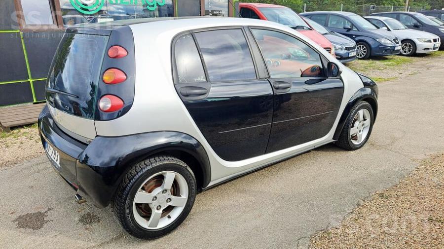 Smart Forfour 2005 Rīga, ar dzinēja tilpumu 1.50 L un nobraukumu 160 tūkst. km par 1800 €, foto 3 vietnē AUTOMOTO.COM.LV