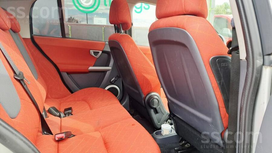 Smart Forfour 2005 Rīga, ar dzinēja tilpumu 1.50 L un nobraukumu 160 tūkst. km par 1800 €, foto 17 vietnē AUTOMOTO.COM.LV