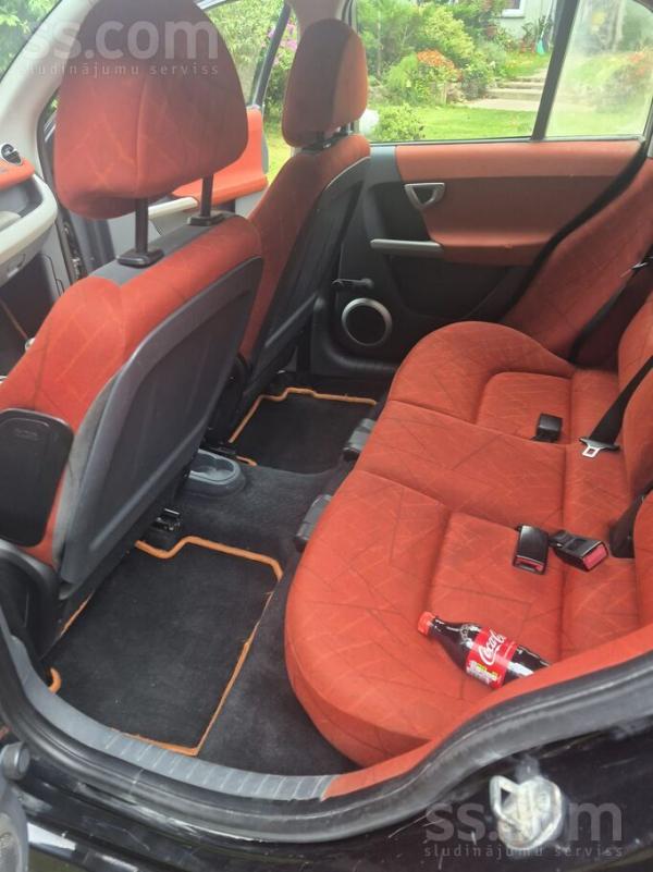Smart Forfour 2004 Talsi vietnē Oranžs Smart Forfour 2004 Talsi, ar dzinēja tilpumu 1.10 L un nobraukumu 232 tūkst. km par 1500 €, foto 7 vietnē AUTOMOTO.COM.LV