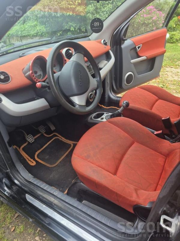 Smart Forfour 2004 Talsi vietnē Oranžs Smart Forfour 2004 Talsi, ar dzinēja tilpumu 1.10 L un nobraukumu 232 tūkst. km par 1500 €, foto 9 vietnē AUTOMOTO.COM.LV