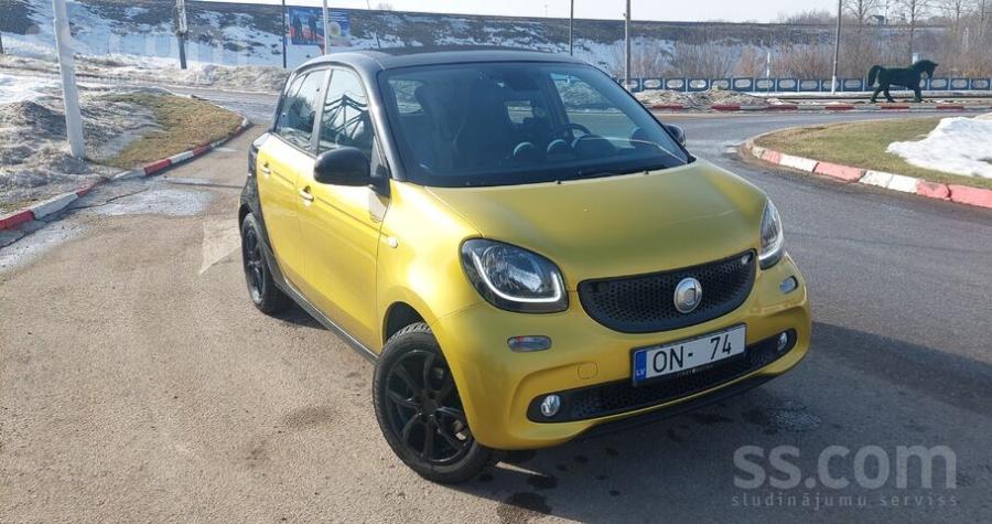 Yellow Smart Forfour 2015 in Riga, with an engine capacity of 0.90 L and mileage of 167 thousand km for 6200 €, photo 1 on AUTOMOTO.COM.LV