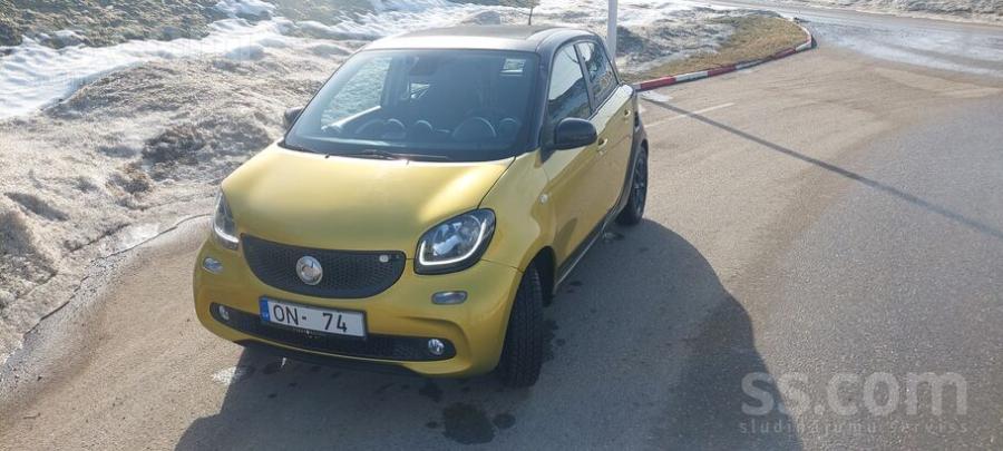 Yellow Smart Forfour 2015 in Riga, with an engine capacity of 0.90 L and mileage of 167 thousand km for 6200 €, photo 3 on AUTOMOTO.COM.LV
