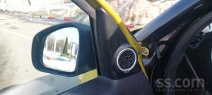 Yellow Smart Forfour 2015 in Riga, with an engine capacity of 0.90 L and mileage of 167 thousand km for 6200 €, photo 13 on AUTOMOTO.COM.LV