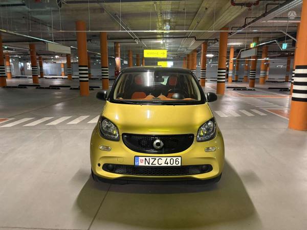 Dzeltens Smart Forfour 2017 Viļņa, ar dzinēja tilpumu 1.00 L un nobraukumu 156 tūkst. km par 7500 €, foto 3 vietnē AUTOMOTO.COM.LV