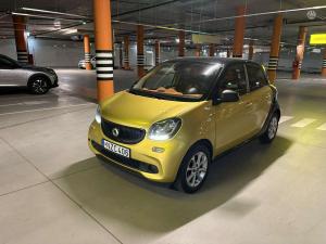 Yellow Smart Forfour 2017 in Vilnius, with an engine capacity of 1.00 L and mileage of 156 thousand km for 7200 €, photo 7 on AUTOMOTO.COM.LV