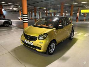 Yellow Smart Forfour 2017 in Vilnius, with an engine capacity of 1.00 L and mileage of 156 thousand km for 7200 €, photo 8 on AUTOMOTO.COM.LV