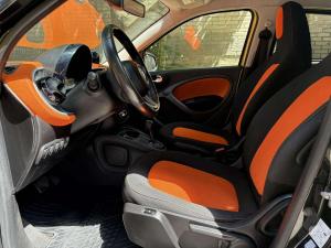 Yellow Smart Forfour 2017 in Vilnius, with an engine capacity of 1.00 L and mileage of 156 thousand km for 7200 €, photo 22 on AUTOMOTO.COM.LV
