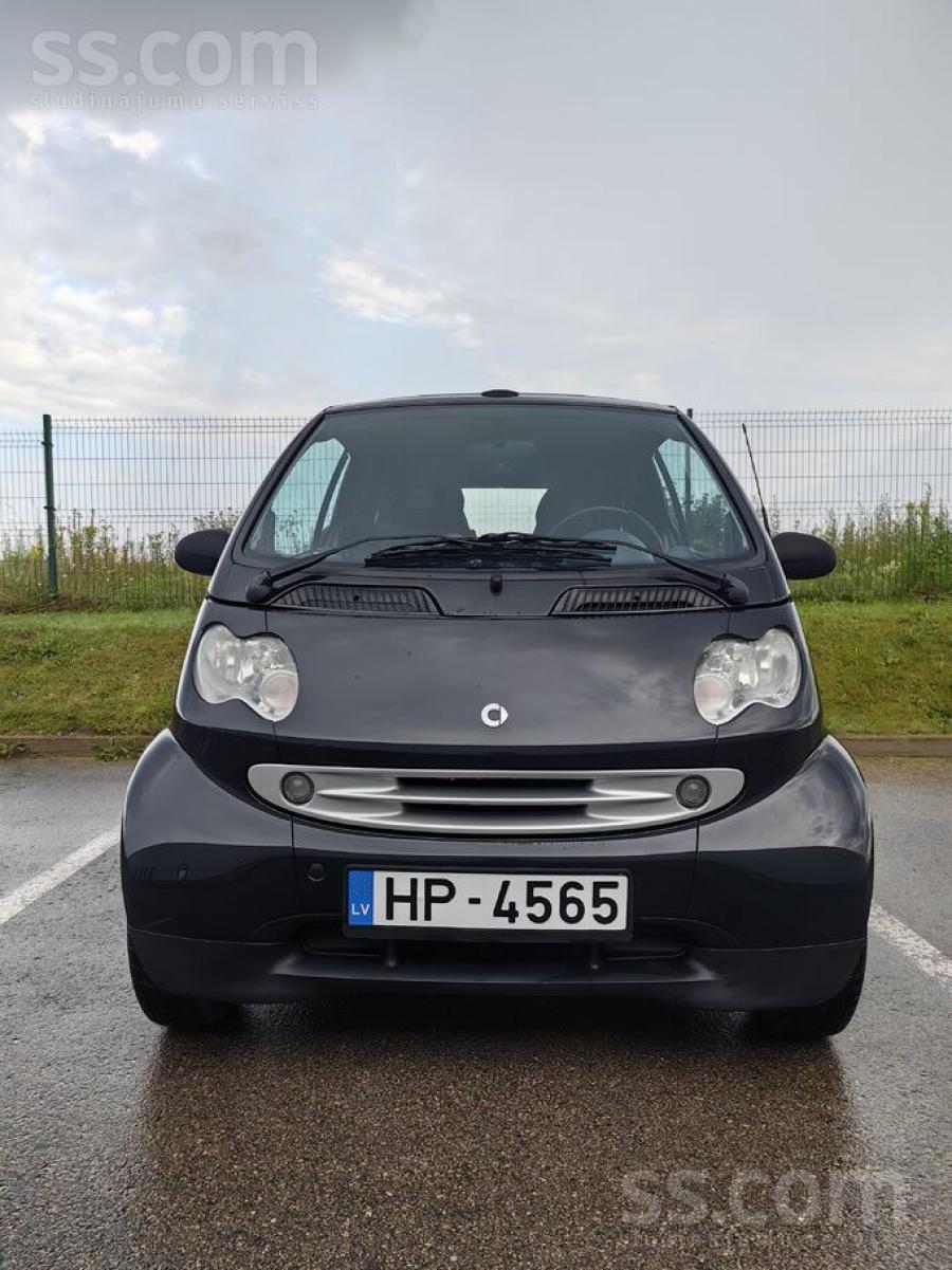 Melns Smart Fortwo 2001 Rīga, ar dzinēja tilpumu 0.80 L un nobraukumu 145 tūkst. km par 1800 €, foto 3 vietnē AUTOMOTO.COM.LV
