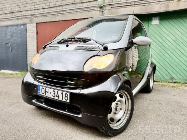 Melns Smart Fortwo 2002 Rīga, ar dzinēja tilpumu 0.80 L un nobraukumu 284 tūkst. km par 1550 €, foto 1 vietnē AUTOMOTO.COM.LV