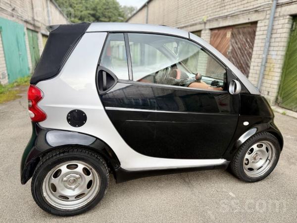 Melns Smart Fortwo 2002 Rīga, ar dzinēja tilpumu 0.80 L un nobraukumu 284 tūkst. km par 1550 €, foto 4 vietnē AUTOMOTO.COM.LV