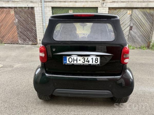 Melns Smart Fortwo 2002 Rīga, ar dzinēja tilpumu 0.80 L un nobraukumu 284 tūkst. km par 1550 €, foto 10 vietnē AUTOMOTO.COM.LV