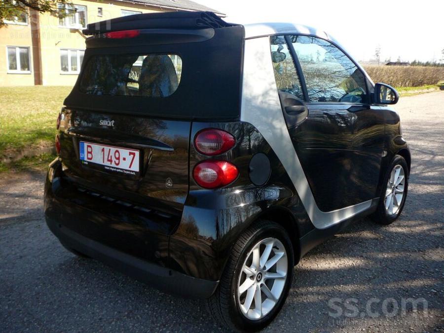 Melns Smart Fortwo 2008 Cēsis, ar dzinēja tilpumu 1.00 L un nobraukumu 159 tūkst. km par 2650 €, foto 3 vietnē AUTOMOTO.COM.LV