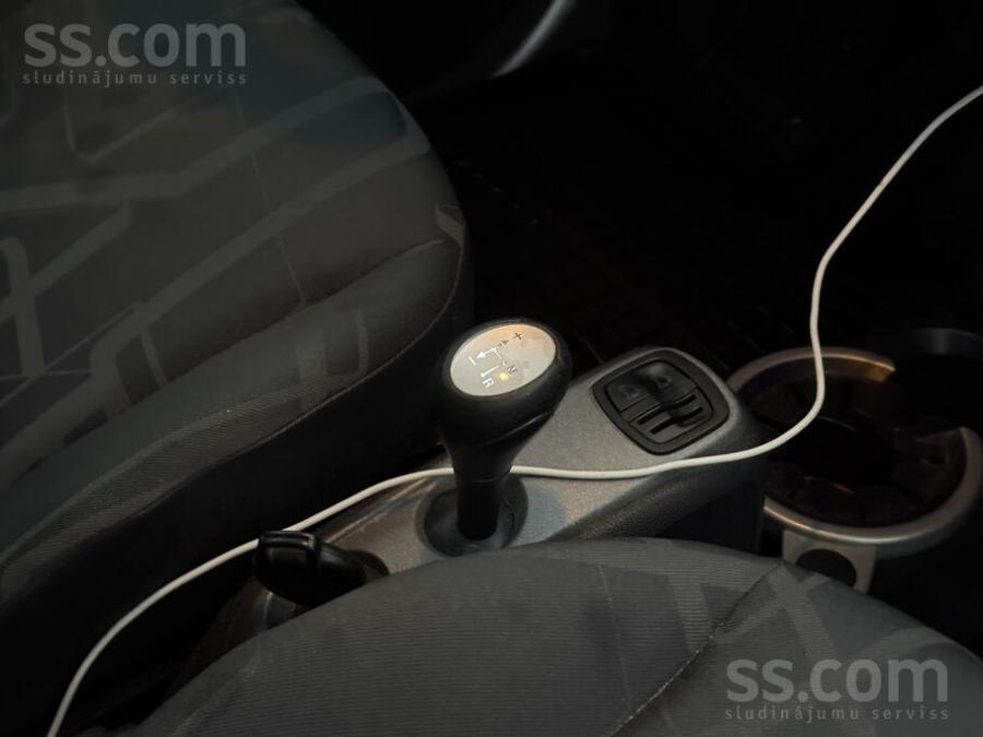 Black Smart Fortwo 2008 in Riga, with an engine capacity of 1.00 L and mileage of 163 thousand km for 4500 €, photo 12 on AUTOMOTO.COM.LV