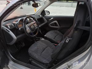 Black Smart Fortwo 2008 in Riga, with an engine capacity of 1.00 L and mileage of 163 thousand km for 4500 €, photo 15 on AUTOMOTO.COM.LV