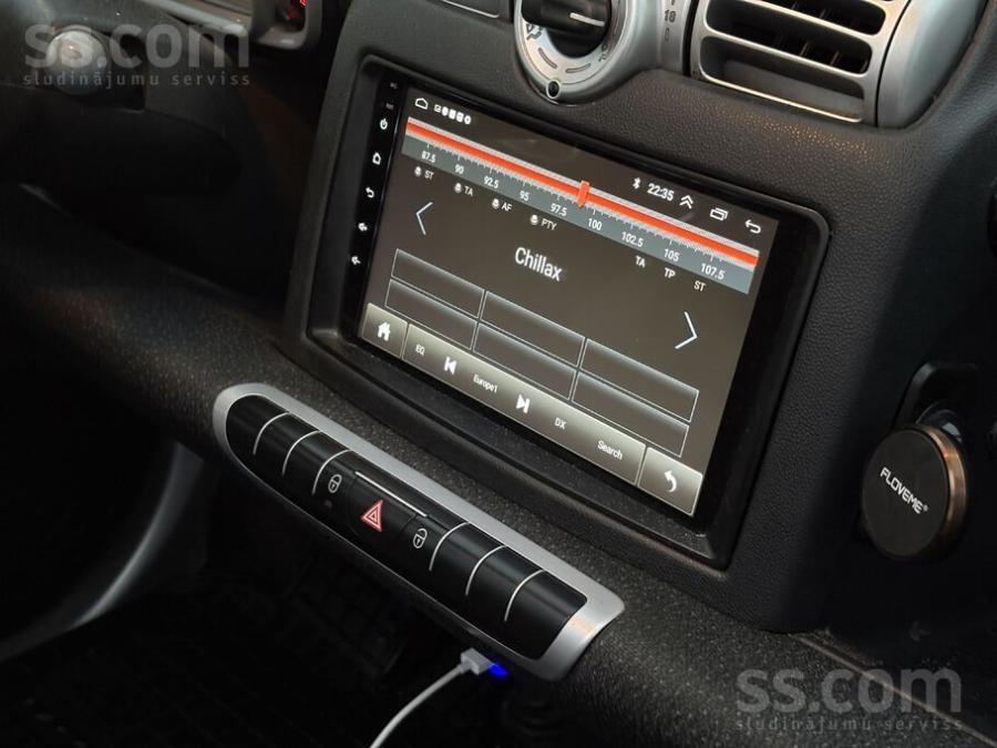 Black Smart Fortwo 2008 in Riga, with an engine capacity of 1.00 L and mileage of 163 thousand km for 4500 €, photo 18 on AUTOMOTO.COM.LV