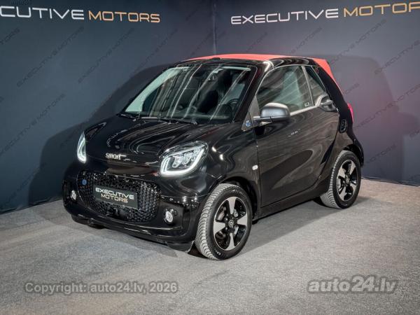 Melns Smart Fortwo 2022 Tallina, ar dzinēja tilpumu 0.00 L un nobraukumu 18 tūkst. km par 13499 €, foto 1 vietnē AUTOMOTO.COM.LV