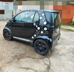 Melns Smart Fortwo 2000 Rēzekne, ar dzinēja tilpumu 0.80 L un nobraukumu 225 tūkst. km par 1000 €, foto 5 vietnē AUTOMOTO.COM.LV