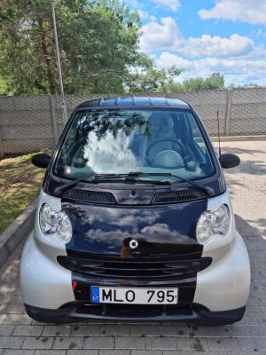 Black Smart Fortwo 2006 in Kaunas, with an engine capacity of 0.70 L and mileage of 120 thousand km for 2100 €, photo 3 on AUTOMOTO.COM.LV